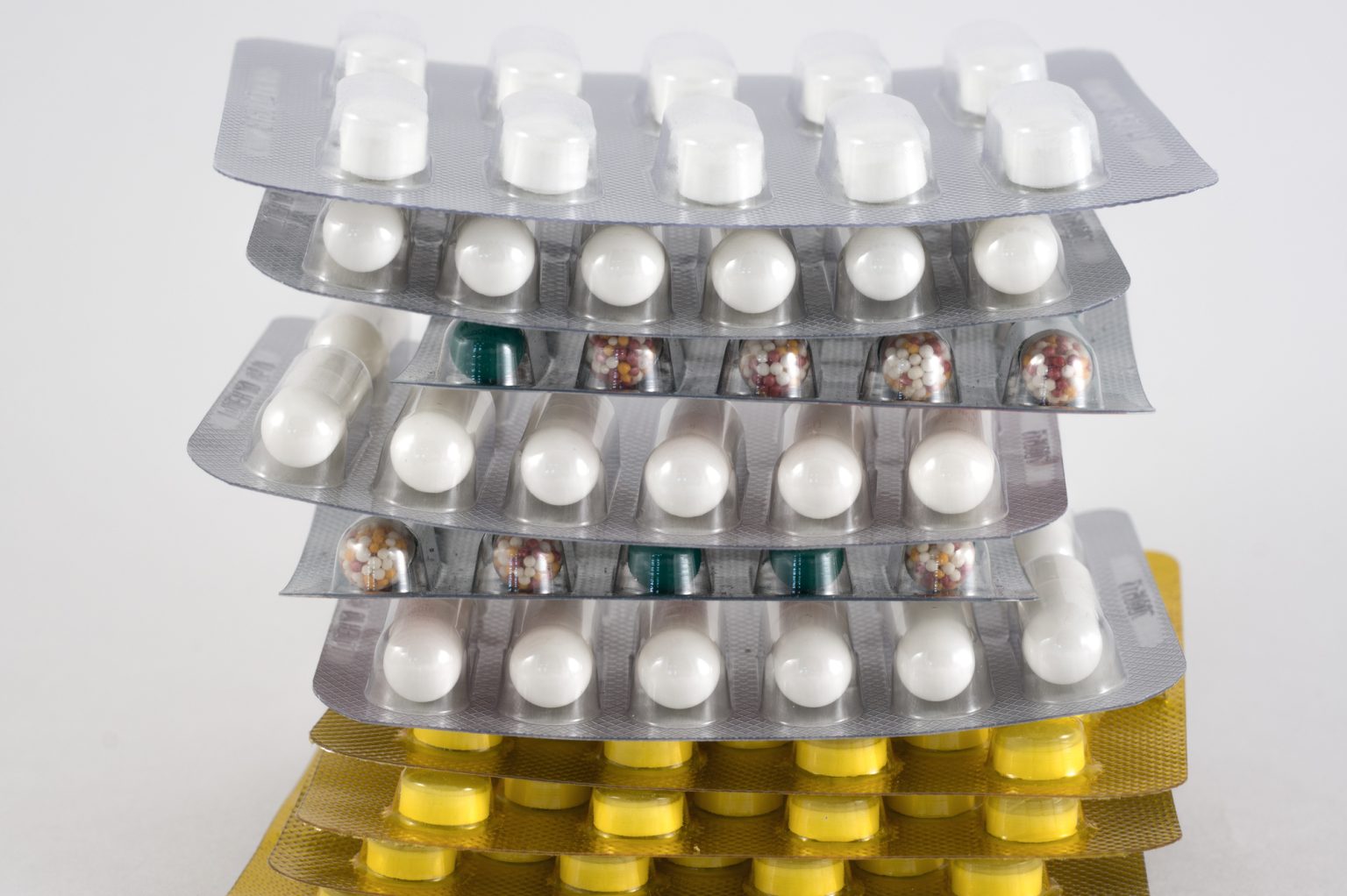 The Science Behind Vegetable Capsules: Ingredients & Manufacturing